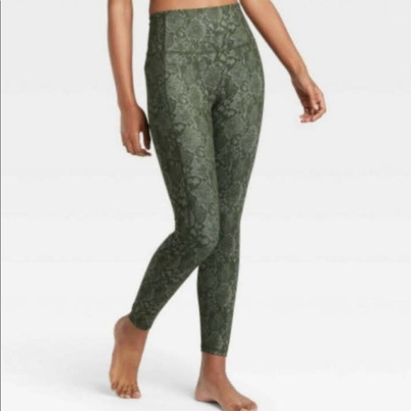 all in motion | Pants & Jumpsuits | New All In Motion Green Snakeskin ...